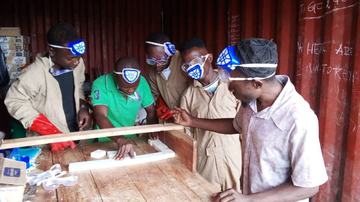 The economic contribution of migrants to host countries